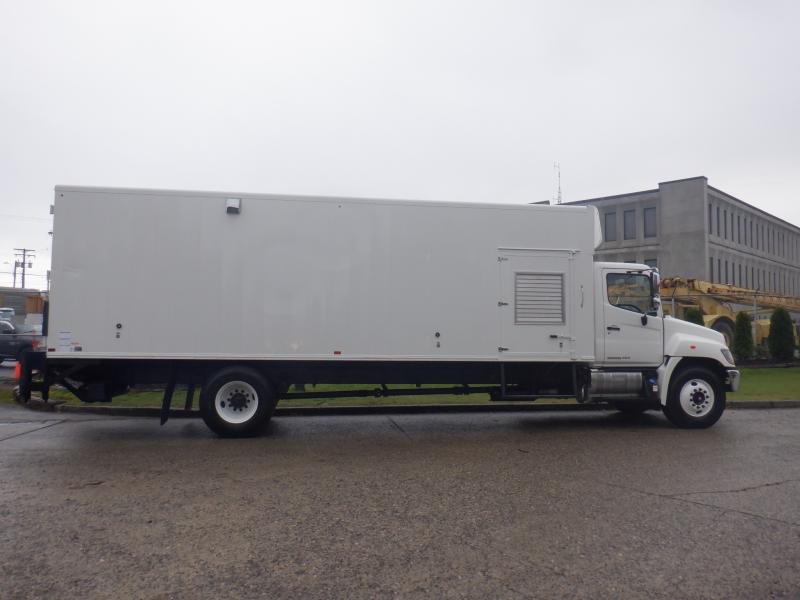 2018 Hino 338 26 Foot Diesel Cube Van with Hydraulic Brakes and Power ...