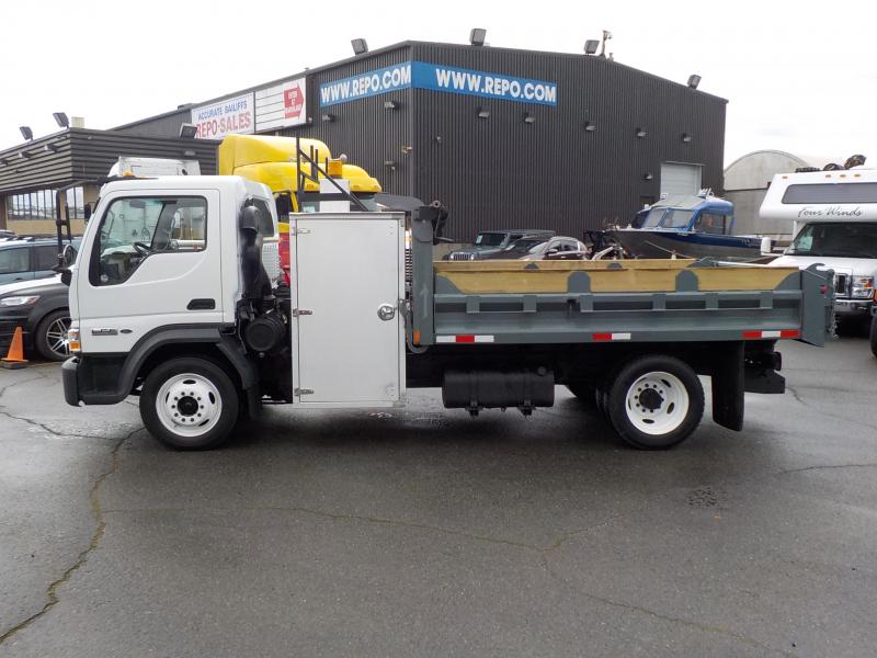 2007 Ford LCF 550 Regular Cab Dually 2WD Diesel Dump Truck | Repo.com