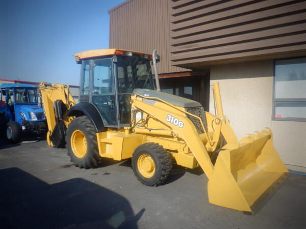 Repo.com | 2001 John Deere 310G 4x4 Backhoe Loader with Rear ...