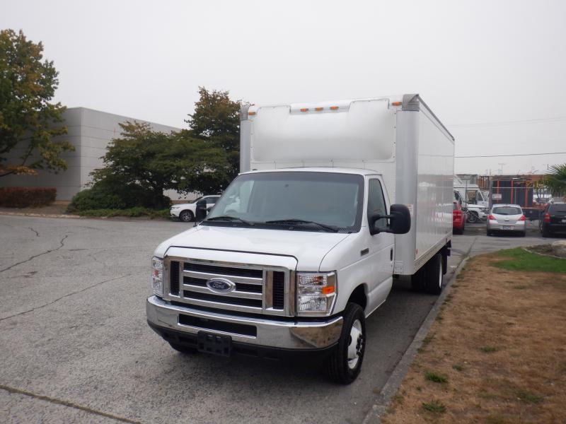 2017 Ford Econoline E-450 16 Foot Cube Van With Ramp | Repo.com
