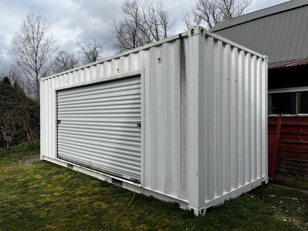 20 Foot Storage Container With Roll-up Door | Repo.com