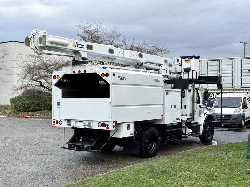 2015 Freightliner M2 106 Cummins Altec Bucket Truck with 10-Foot Dump ...