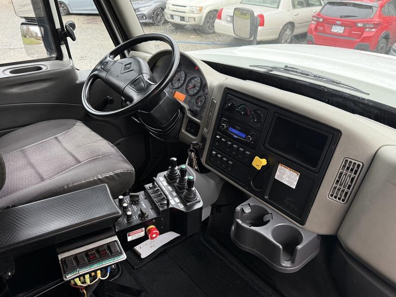 2012 International WorkStar 7500 Dump Truck with Sander | Repo.com
