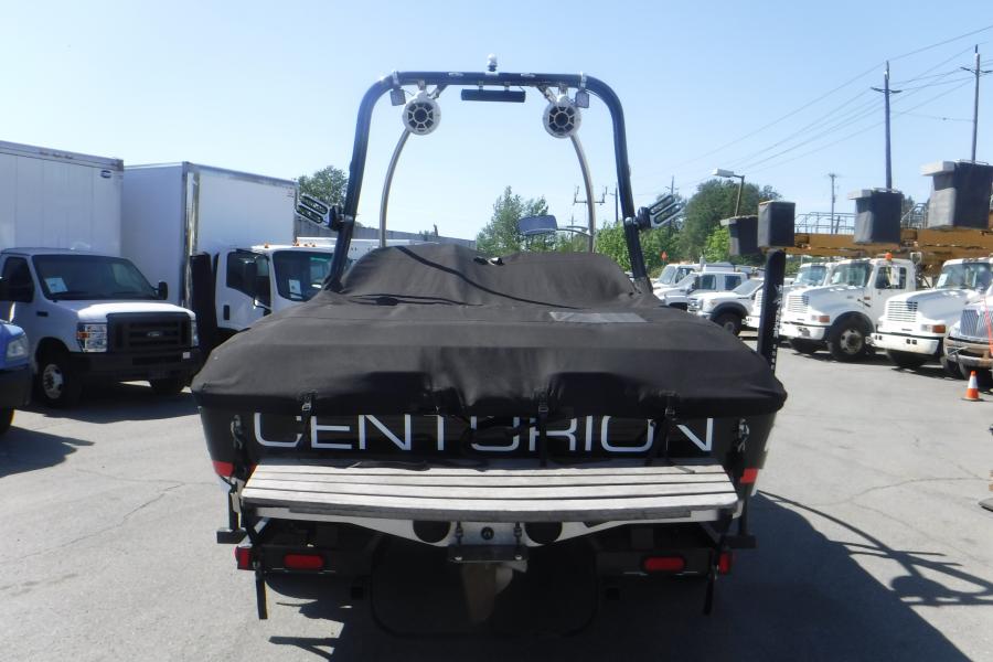 Repo.com | 2008 Centurion Speed Boat and Trailer
