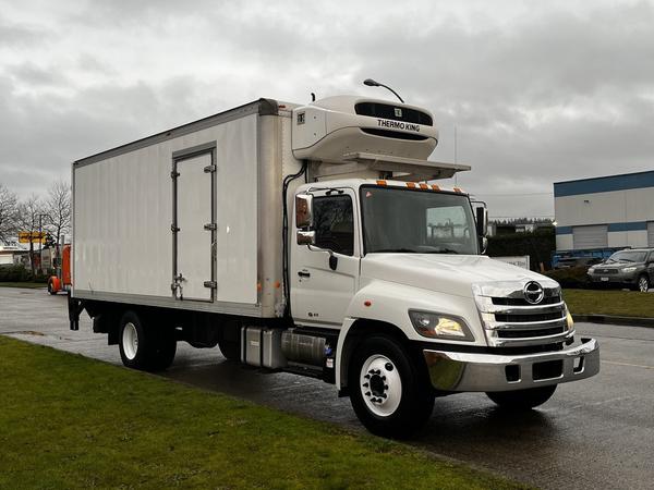 2017 Hino 338 22 Foot Thermo King Reefer Cube Van With Powered Tailgate ...