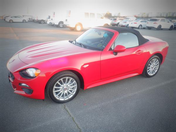 2017 Fiat Spider 124 Lusso Convertible | Repo.com