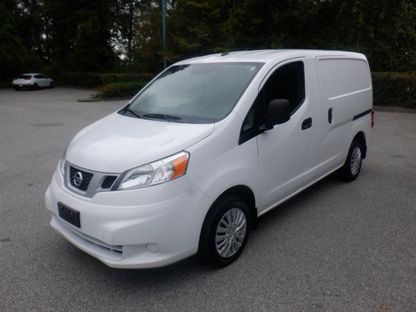 2021 Nissan NV200 S cargo Van | Repo.com