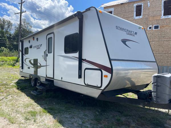 2014 Launch 24RLS Travel Trailer | Repo.com