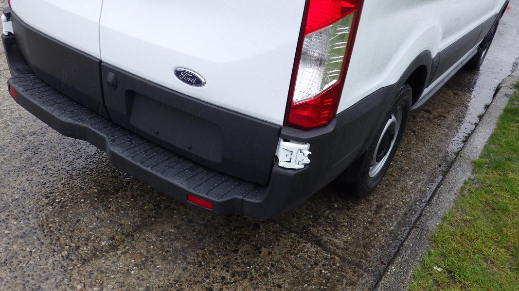 2016 Ford Transit 150 Van Low Roof Cargo Van 130-inch Wheelbase | Repo.com