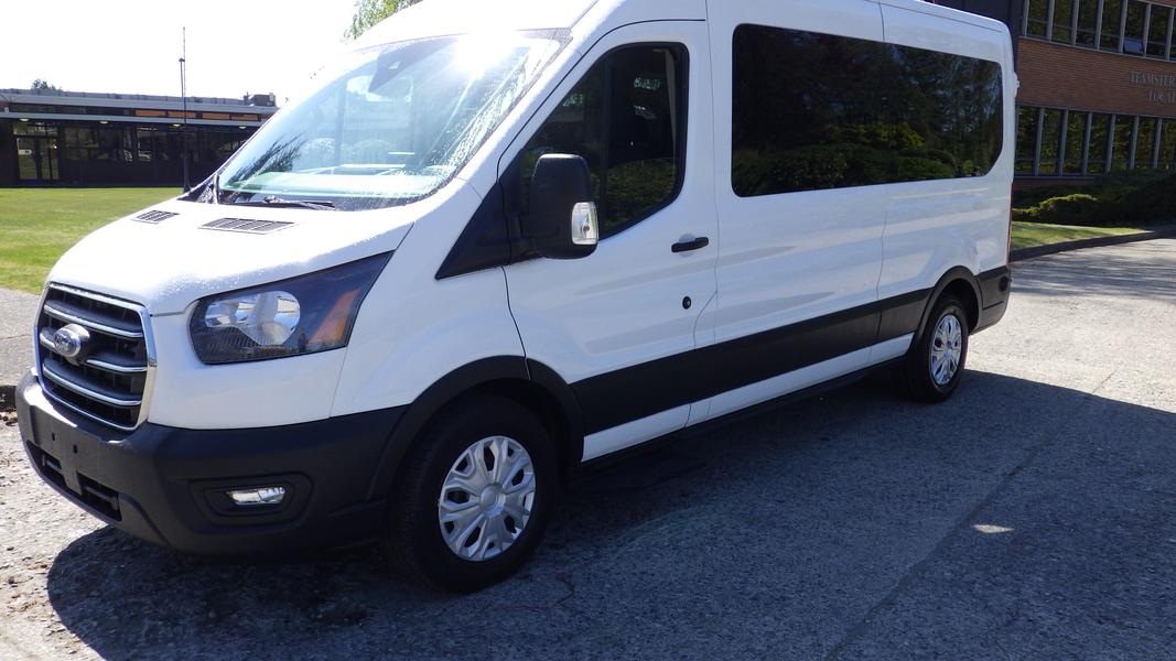2020 Ford Transit 350 Wagon 15 passenger Van Medium Roof 148-inch ...