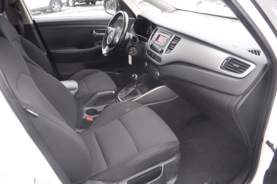 2015 Kia Rondo | Repo.com