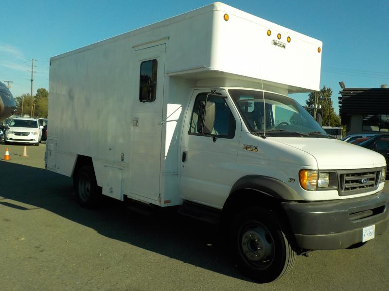 2002 Ford Econoline E-550 Cube Van | Repo.com