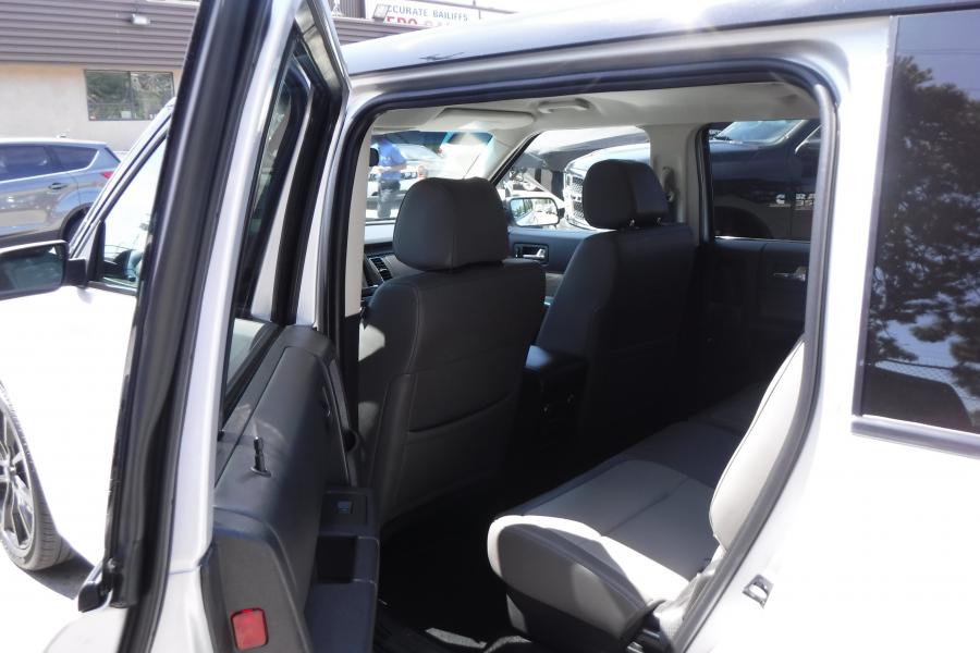 2019 Ford Flex Limited AWD with 3rd Row Seating | Repo.com