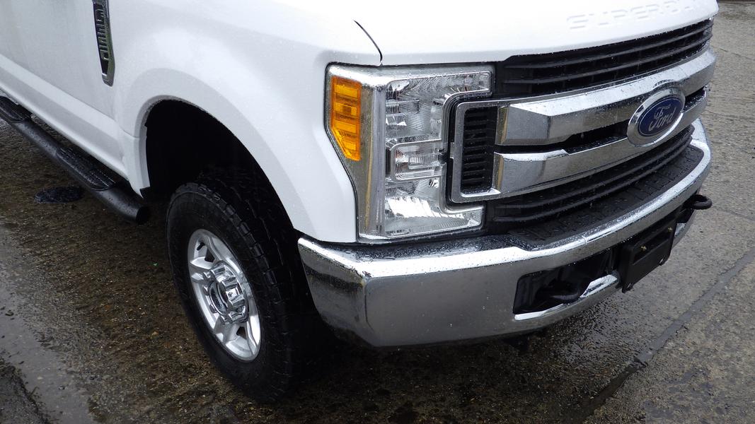 2017 Ford F-350 Sd Xlt Crew Cab Long Box 4WD | Repo.com
