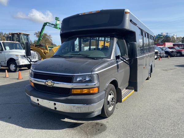 2017 Chevrolet Express G4500 21 Passenger Bus With Wheelchair ...