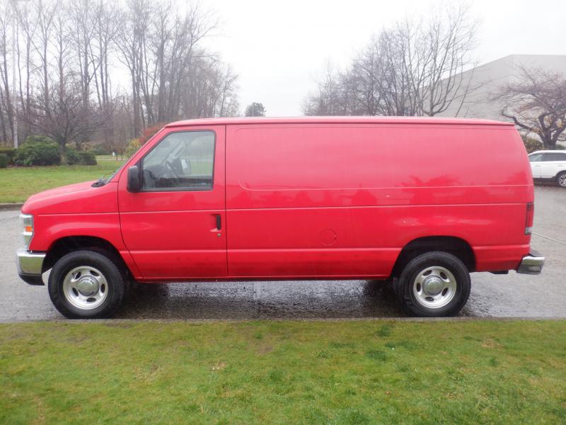 2012 Ford Econoline E-250 XLT Cargo Van | Repo.com