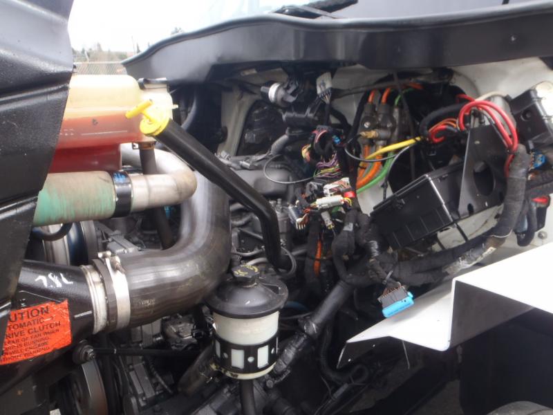 2006 International 7500 With Air Brakes HT570 & Hiab 007/CL Crane ...