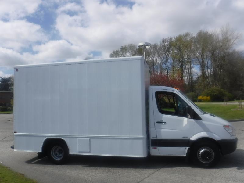 2010 Mercedes-Benz Sprinter 3500 170-in. WB 14 Foot Cube Van Diesel ...