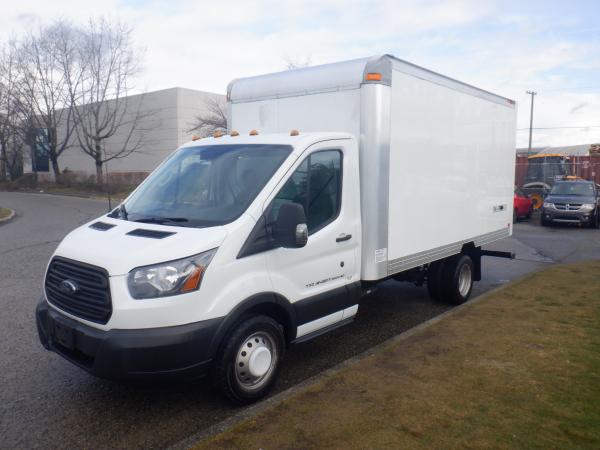 Repo.com | 2015 Ford Transit Cube Van T-350 HD 15 Foot Dually With Ramp
