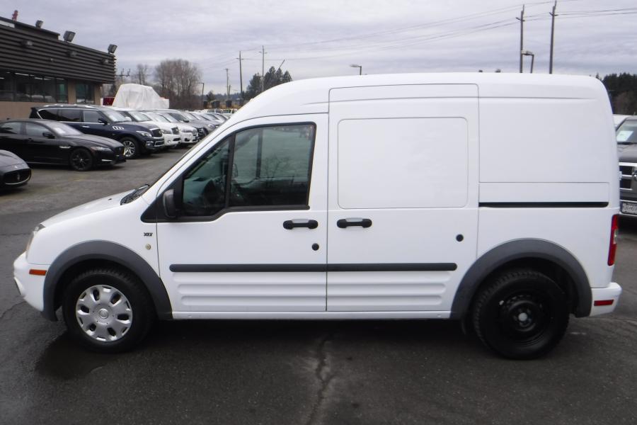2013 Ford Transit Connect XLT Cargo with Bulkhead Divider | Repo.com