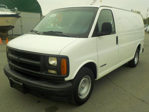 2000 Chevrolet Express 2500 Cargo Van | Repo.com