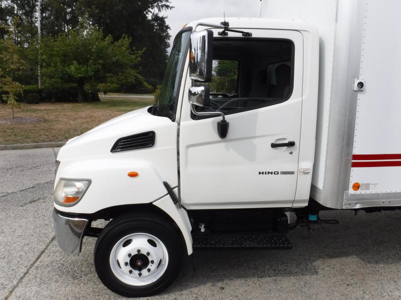 2009 Hino 165 16 Foot Diesel Cube Van with Ramp | Repo.com