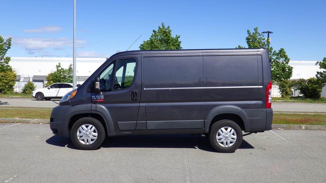 2014 RAM Promaster 1500 Low Roof Tradesman 118-inches. WheelBase Cargo ...